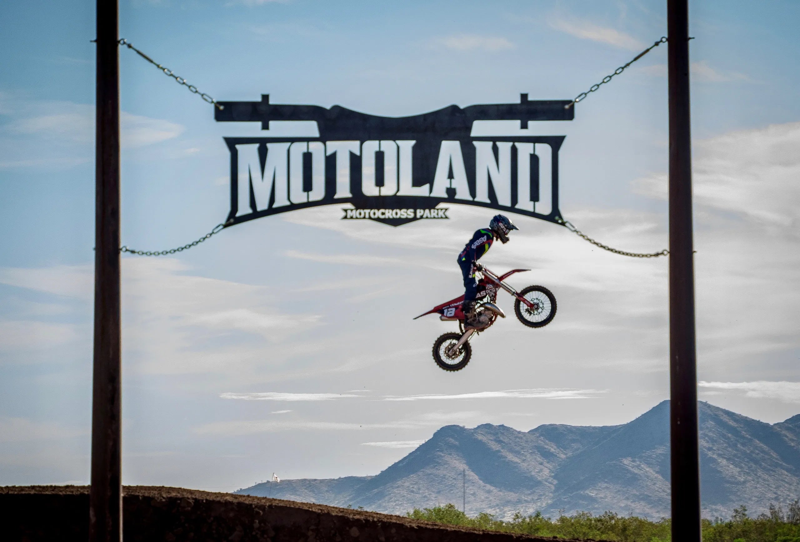 MOTOLAND MX – The Moto Academy
